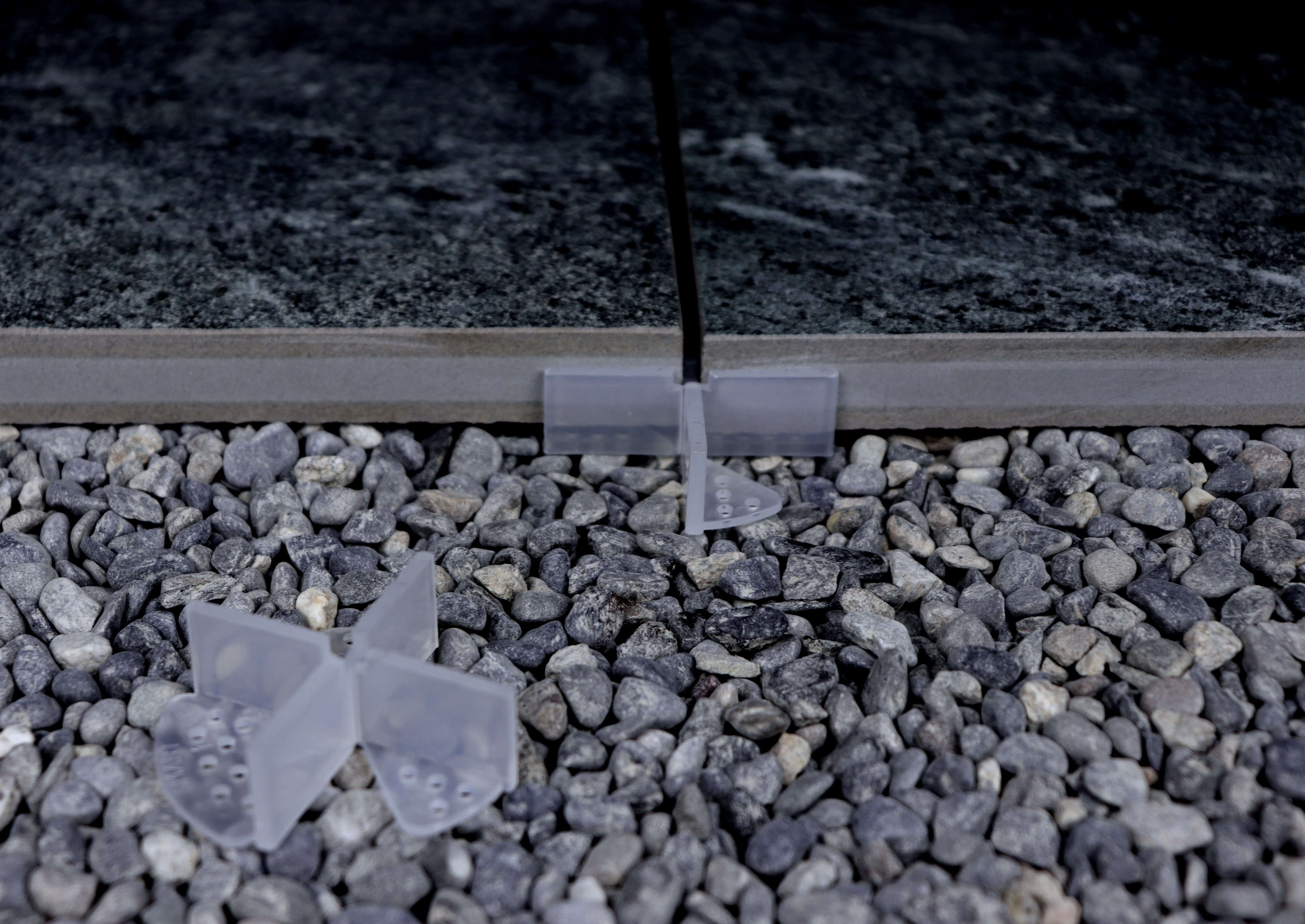 Platten im Splitt und Kies richtig verlegen! – Perfekt verlegt